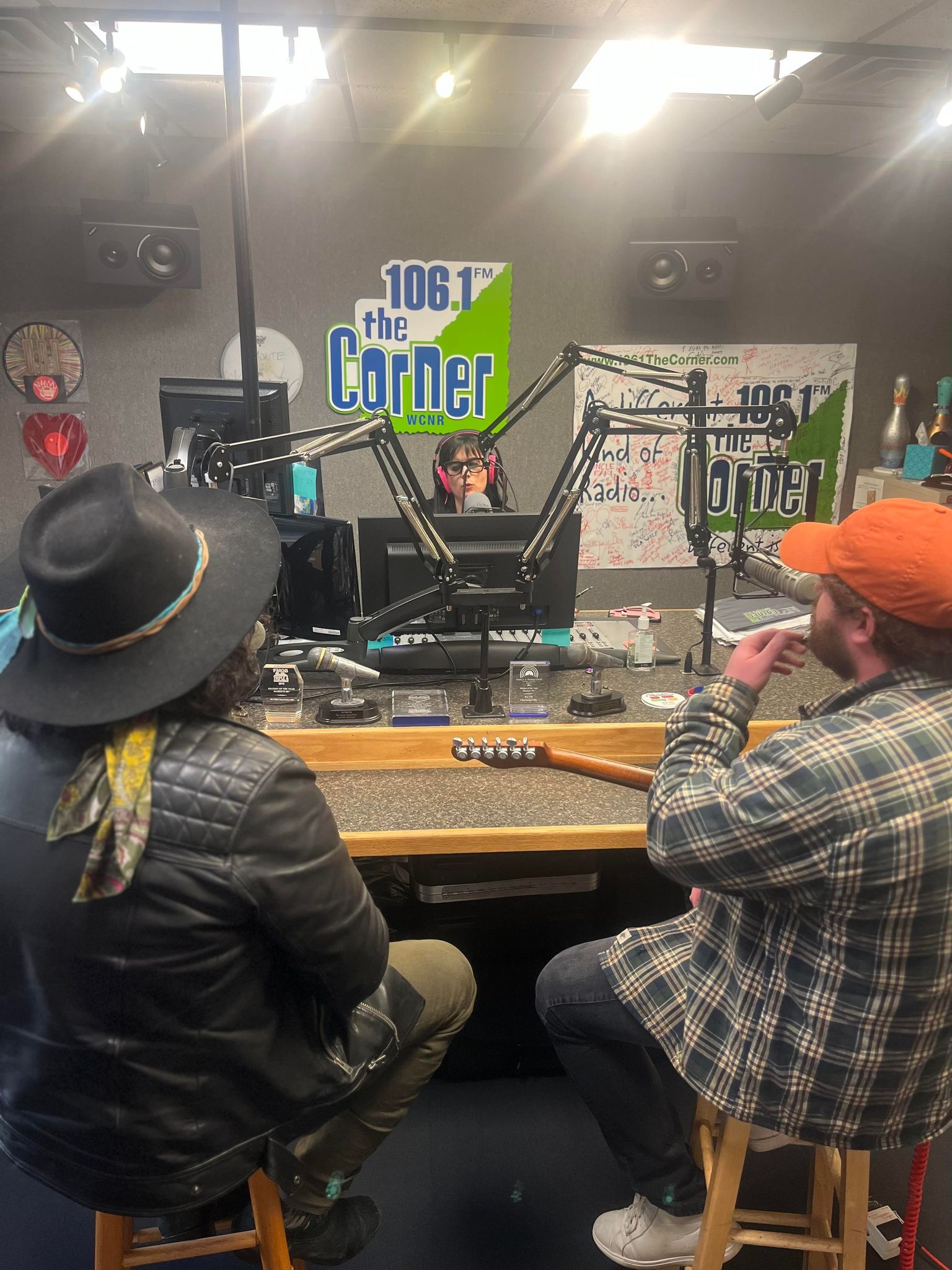 AJ Perdomo of The Dangerous Summer – Corner Lounge – 1/9/23 | 106.1 The ...